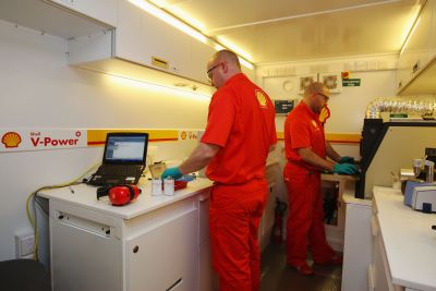 Тест-пилотът на Ферари Марк Жене в България: С Кими и Маса сме много силни